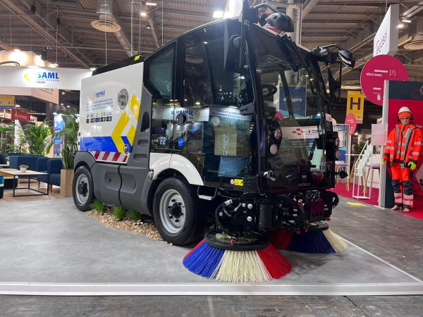 Avec la Ravo E2, Mathieu fête un centenaire électrique - Recyclage ...